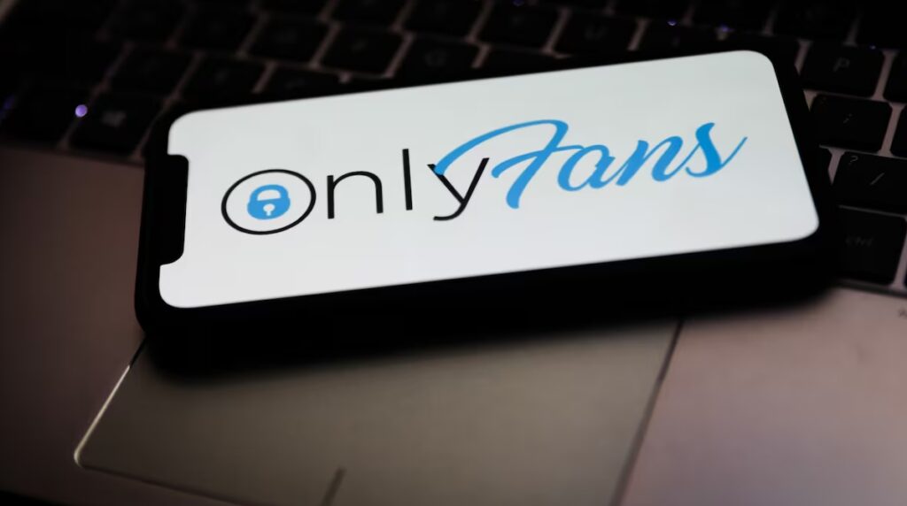 Maestra abre una cuenta en Only Fans y desata la polémica en Italia - Chapin TV